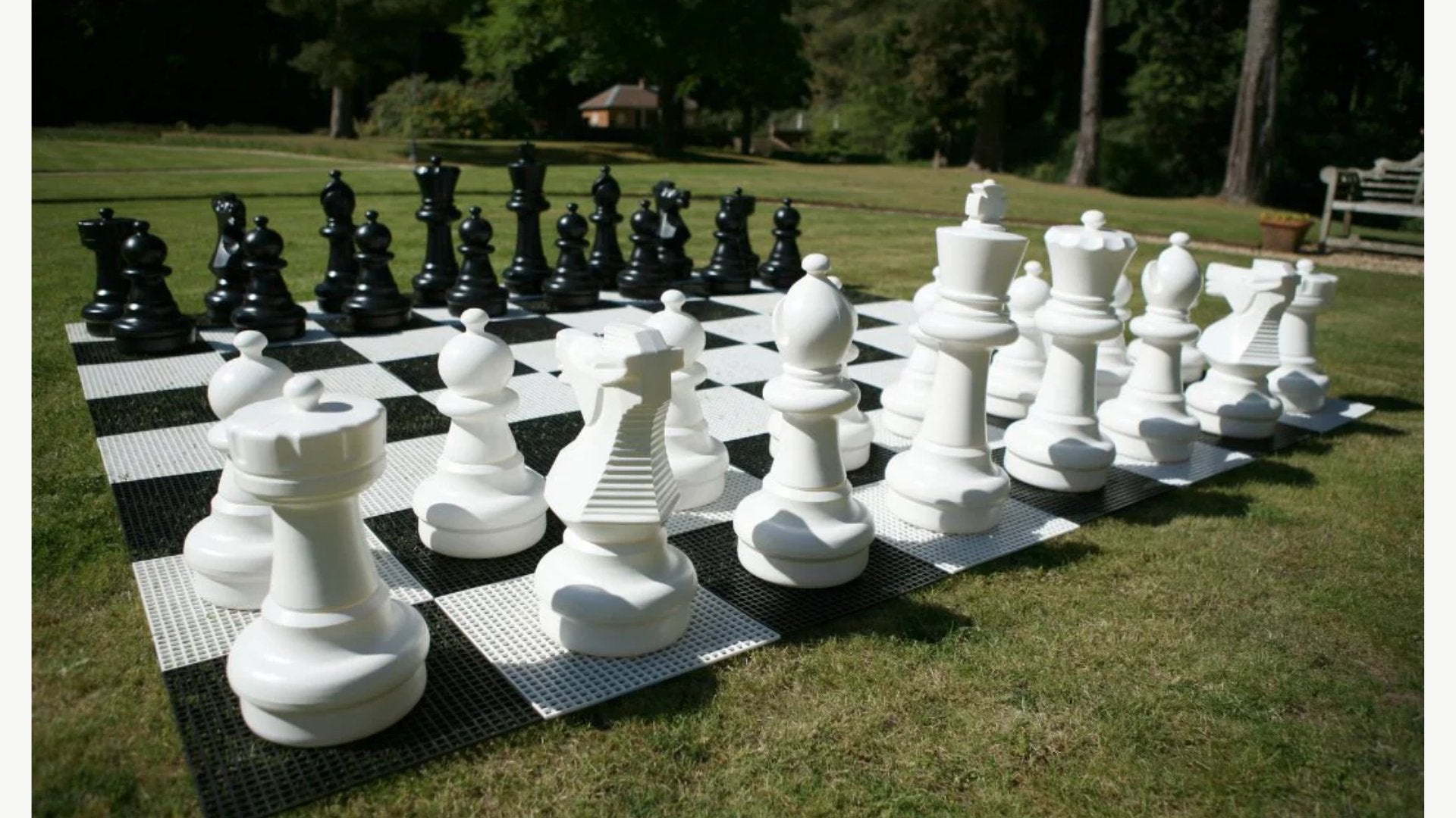 XXXL Gartenschach – Riesiges Outdoor Schach bis 64 cm | Ubergames